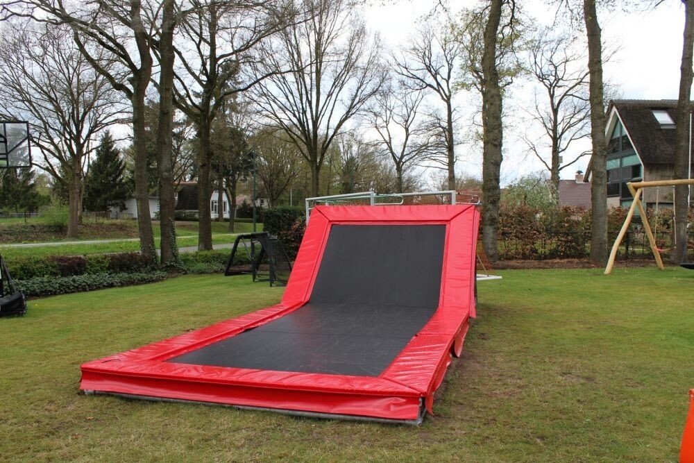 12SPRINGS CURVE-ONE Trampoline One Side Flat (OSF)